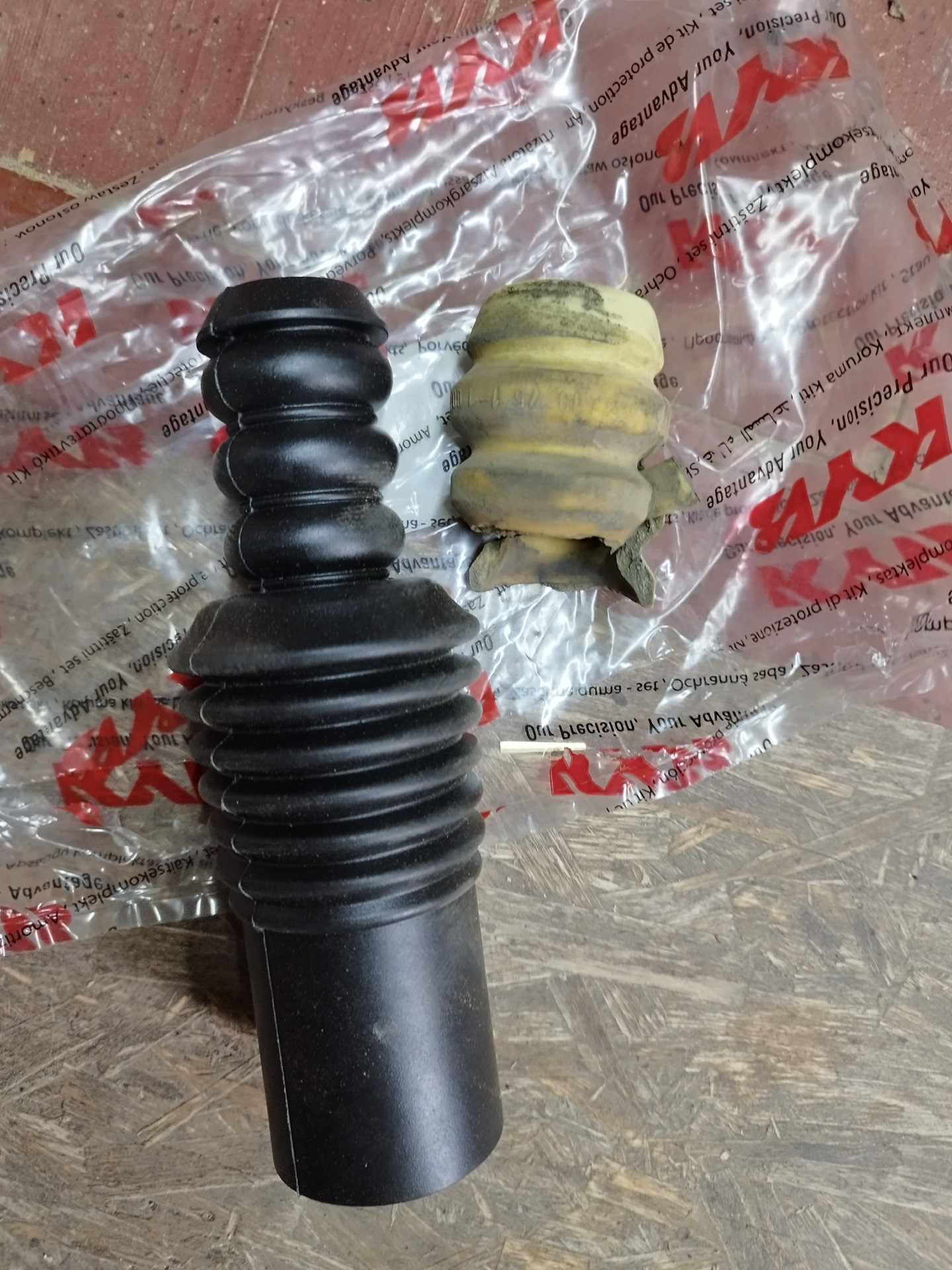 Новые стойки мне в перед… — Nissan Lafesta (1G), 2 л, 2010 года | запчасти | DRIVE2