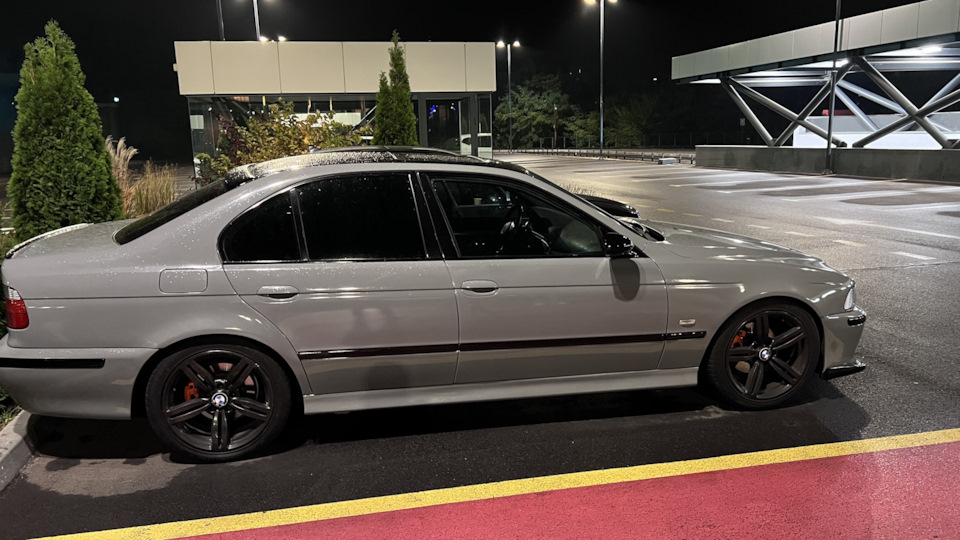 Будем красить в Nardo grey — BMW 5 series (E39), 2,5 л, 2001 года ...