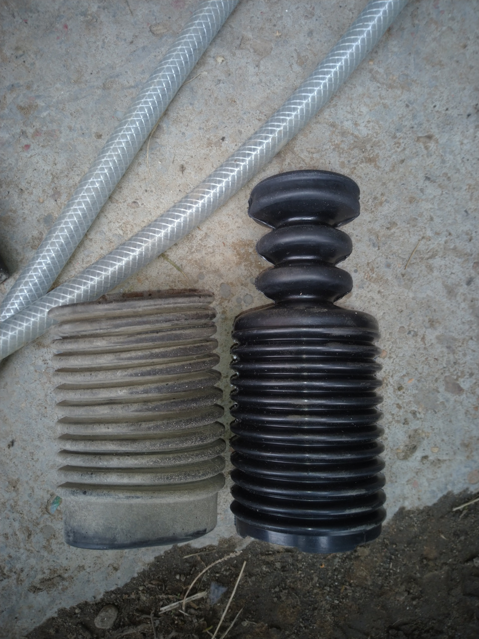 💩 Пыльники передних стоек SAT ST-4040A275 — ОТСТОЙ! — Mitsubishi ...