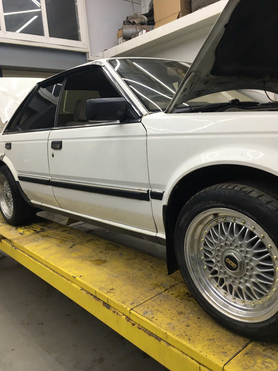 Истории квадратных ускорений — Nissan Bluebird (U11), 1,8 л, 1985 года ...