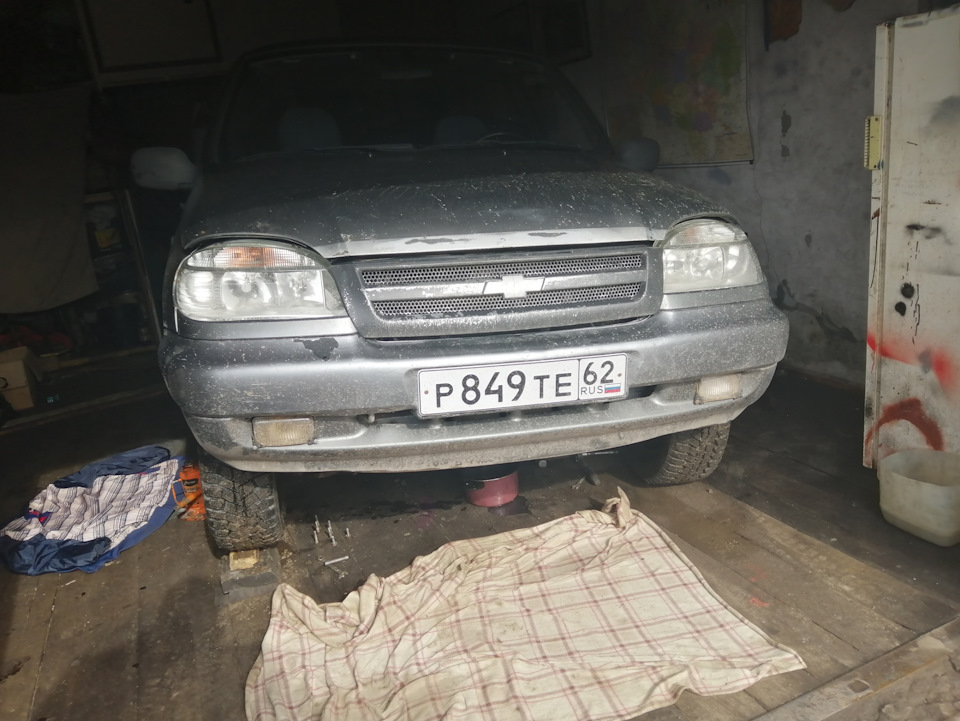 Крышка картера редуктора переднего моста — Chevrolet Niva, 1,7 л, 2004 ...