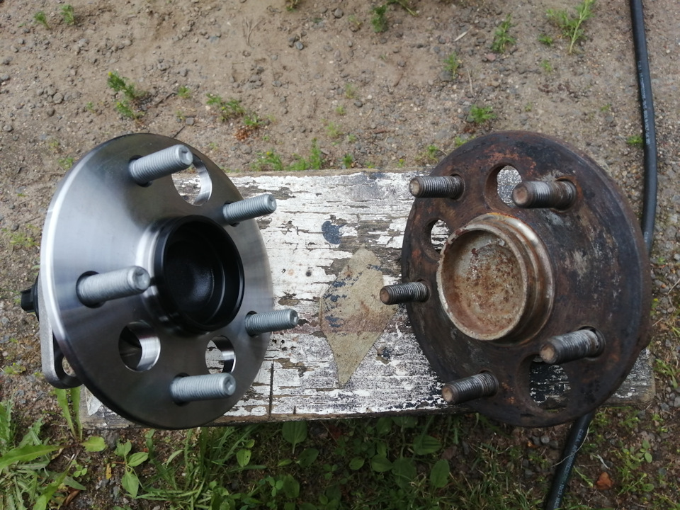 Замена задних ступиц, пыльников и восстановление разъёмов АБС. — Toyota ...