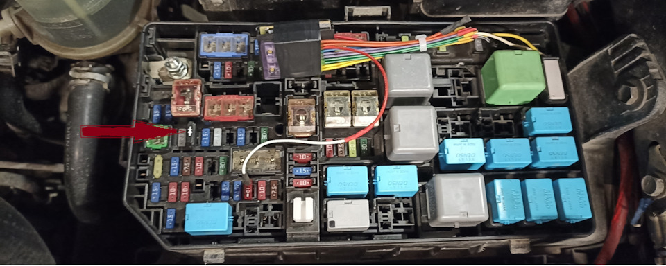 Диод токораспределительной коробки — Toyota Land Cruiser Prado 150 ...