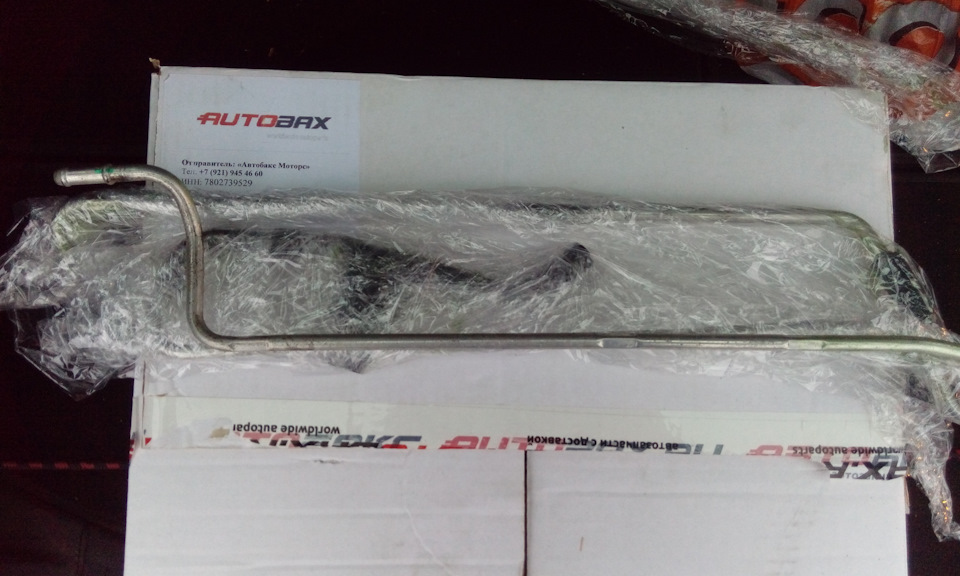 Замена трубки антифриза — Volkswagen Touran (1G), 1,9 л, 2009 года ...