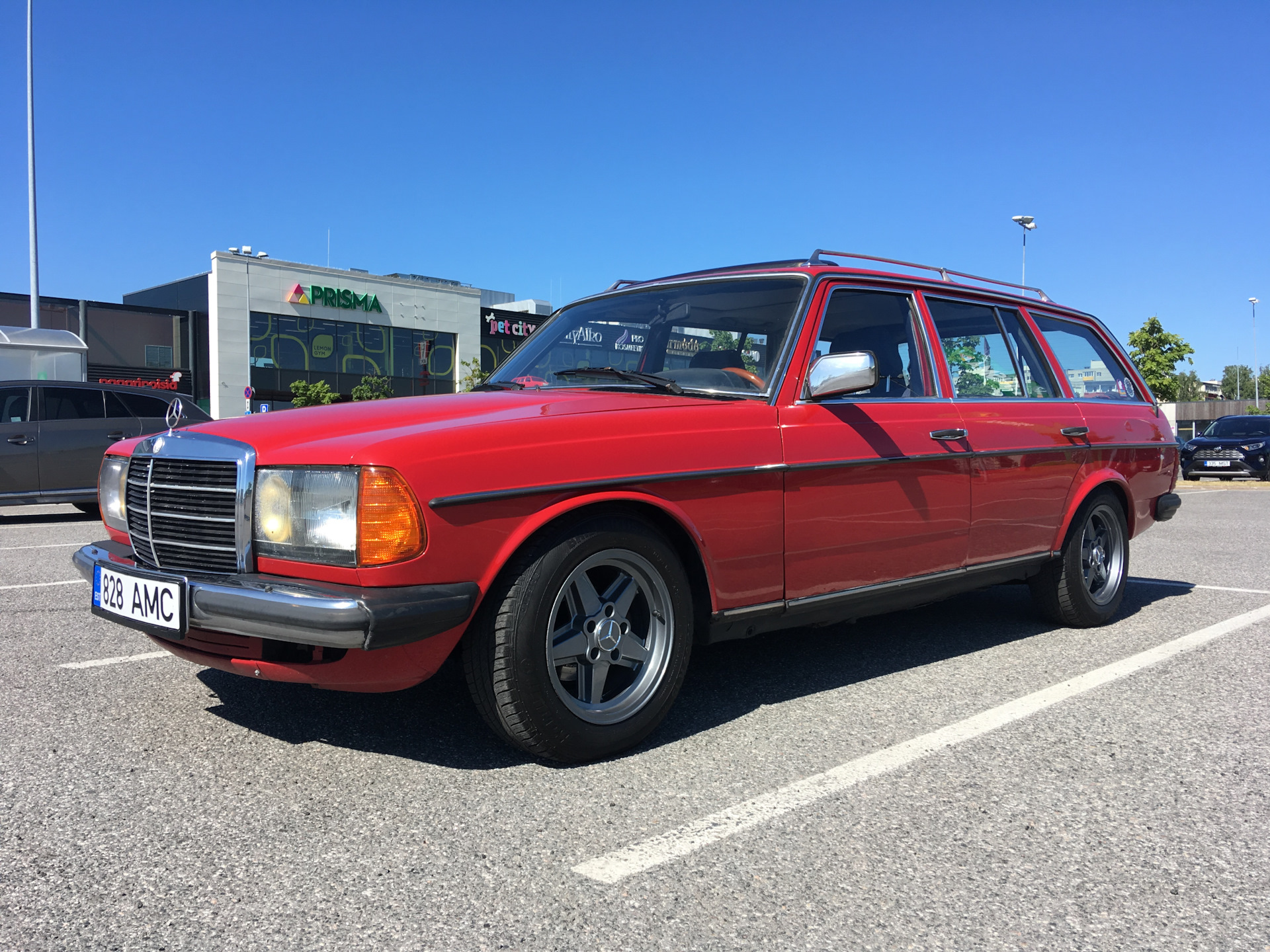 RED ДЕД на 15" Ronal (Penta) — Mercedes-Benz W123, 2,5 л, 1982 года ...