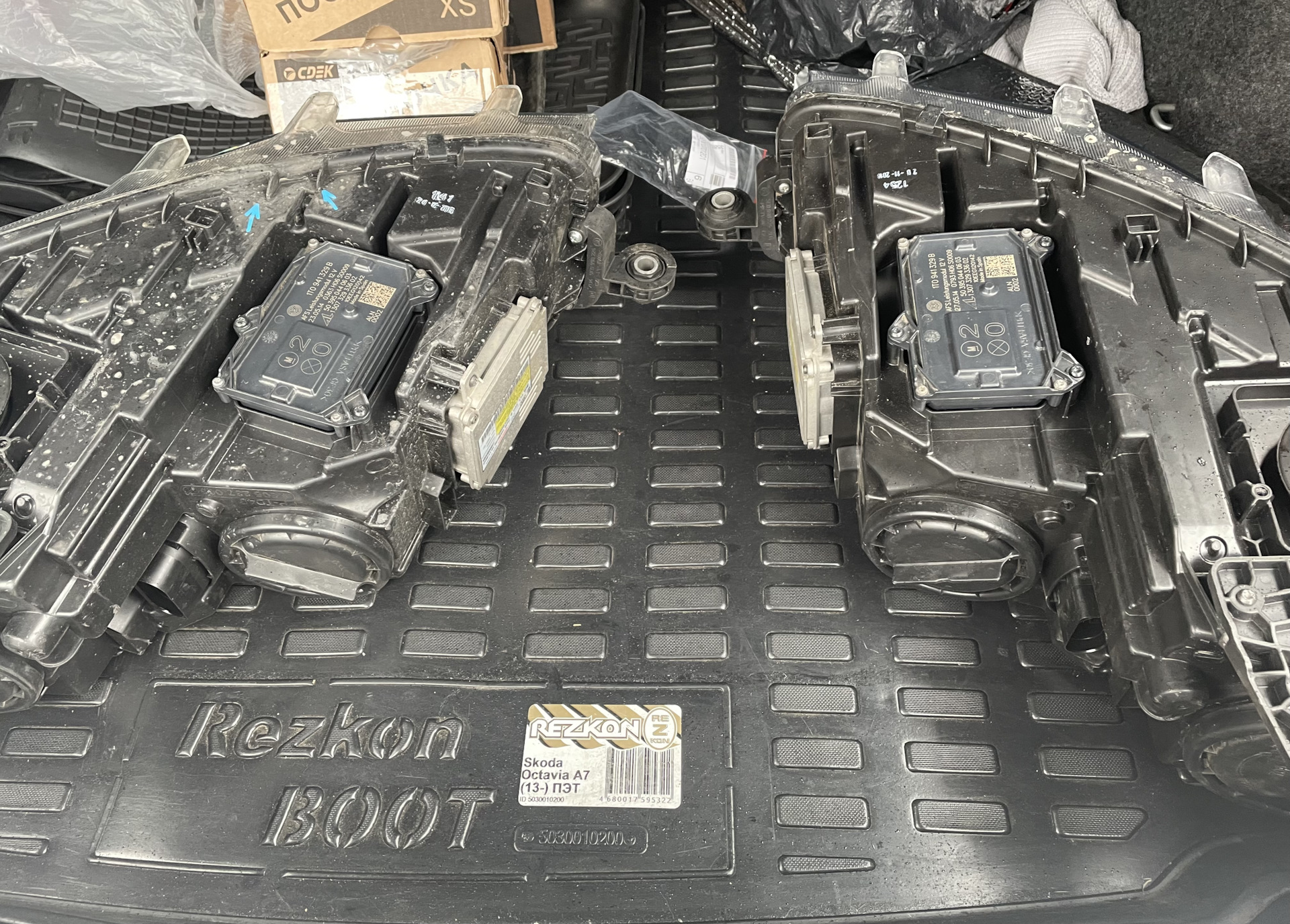 AFS и омыватель фар. — Skoda Octavia A7 Mk3, 1,4 л, 2014 года | своими ...