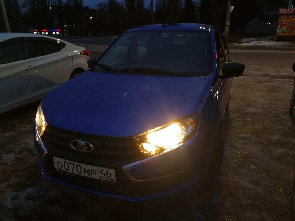 Первое купание в жизни синей Гранты) — Lada Гранта (2G) FL, 1,6 л, 2020 ...