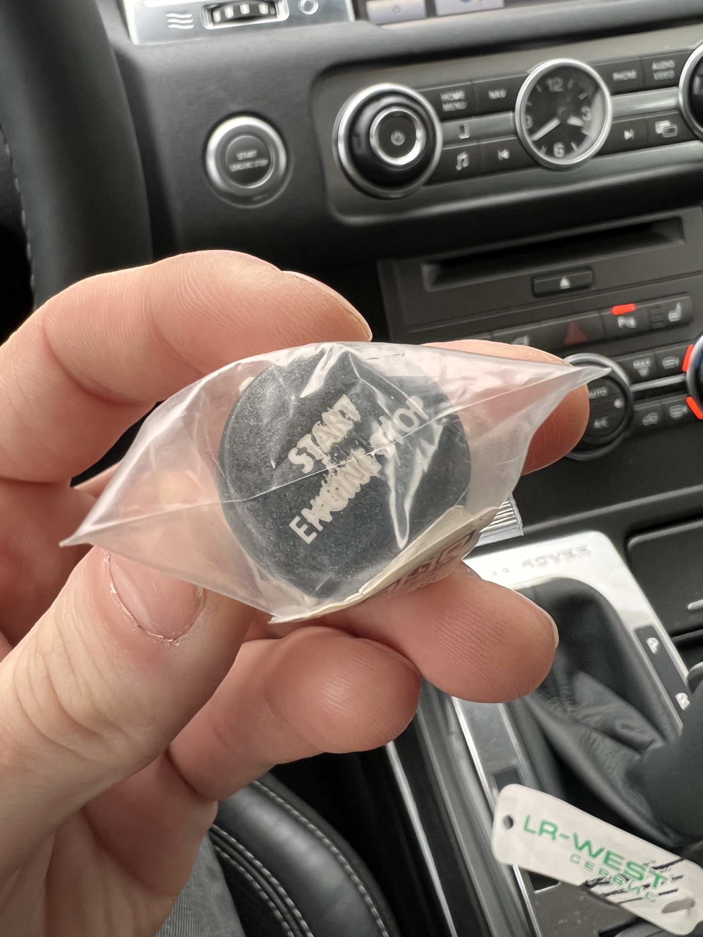 Замена крышки кнопки start-stop — Land Rover Range Rover Sport (1G), 5 ...