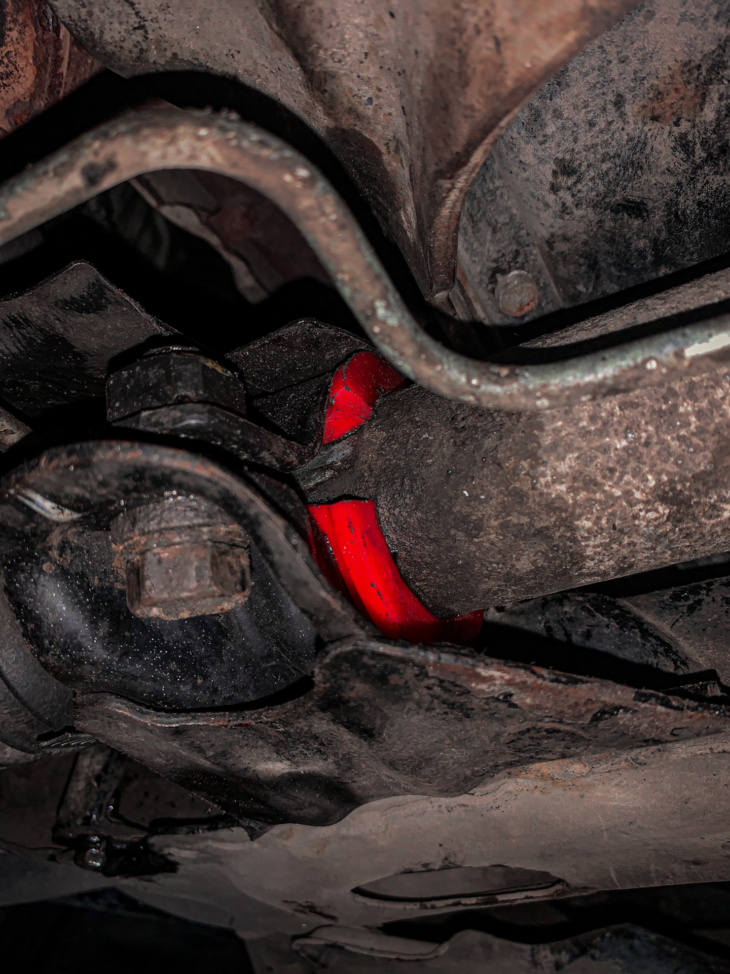 #Втулки в рулевую рейку — Nissan Laurel (C35), 2 л, 1999 года ...