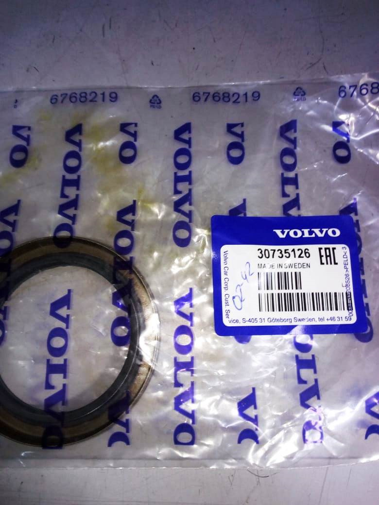 Замена сальника правого привода угловой — Volvo XC90 (2G), 2 л, 2018 ...