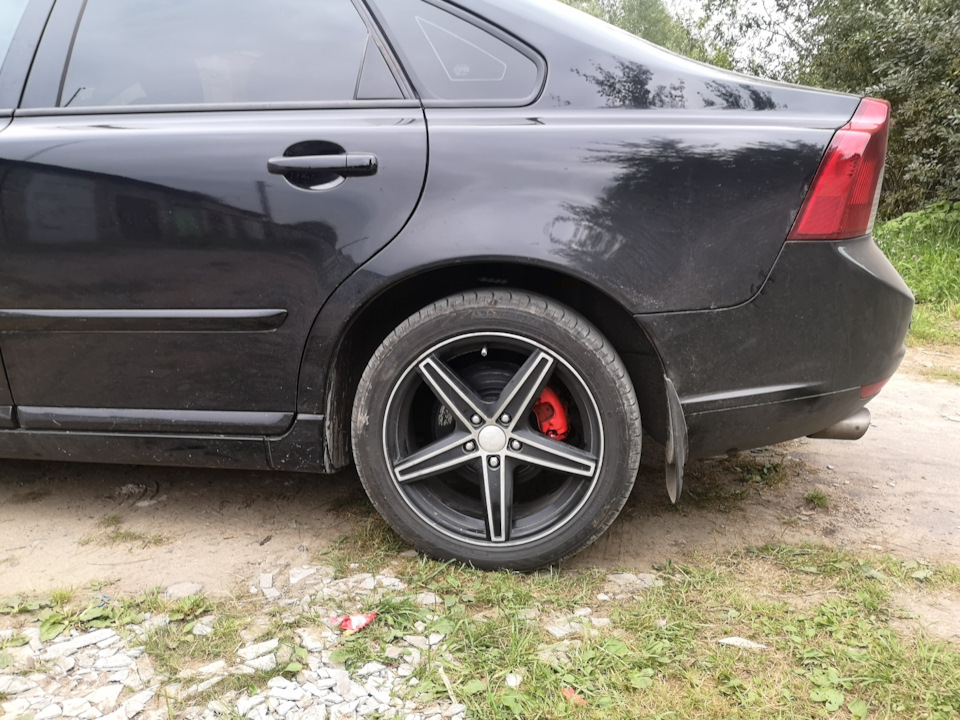Замена суппортов — Volvo S40 (2G), 1,6 л, 2008 года | своими руками ...