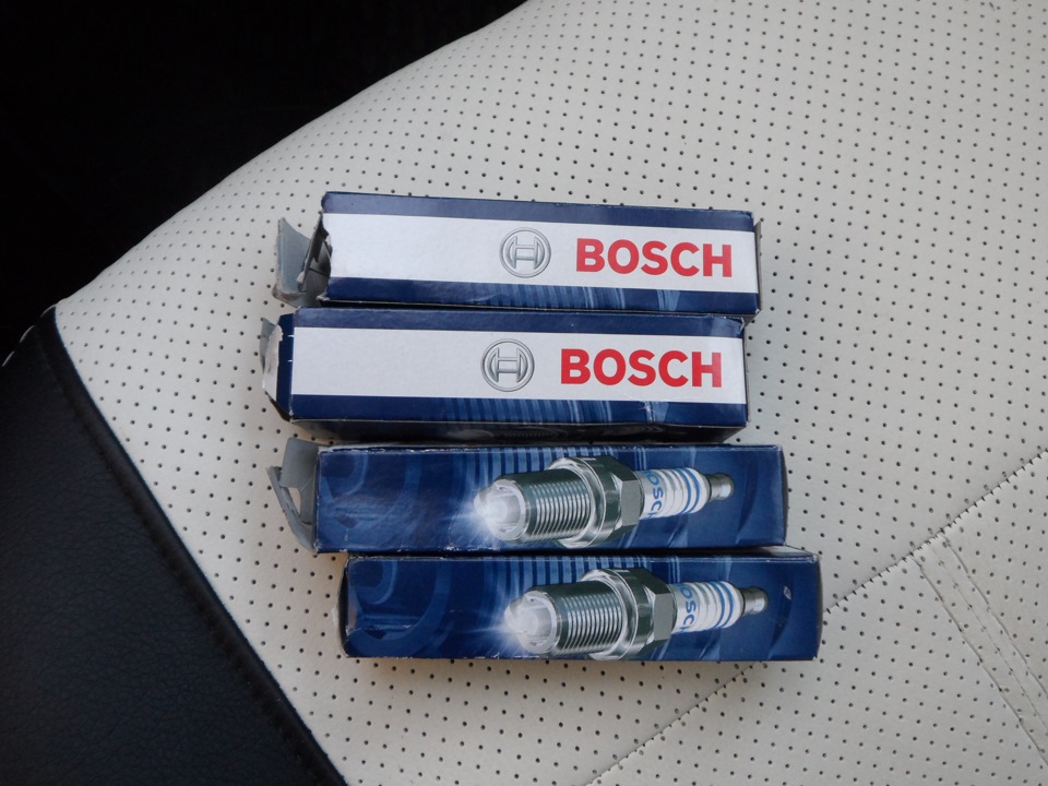 Свечи зажигания Bosсh — Ford Focus Sedan II, 1,6 л, 2011 года ...