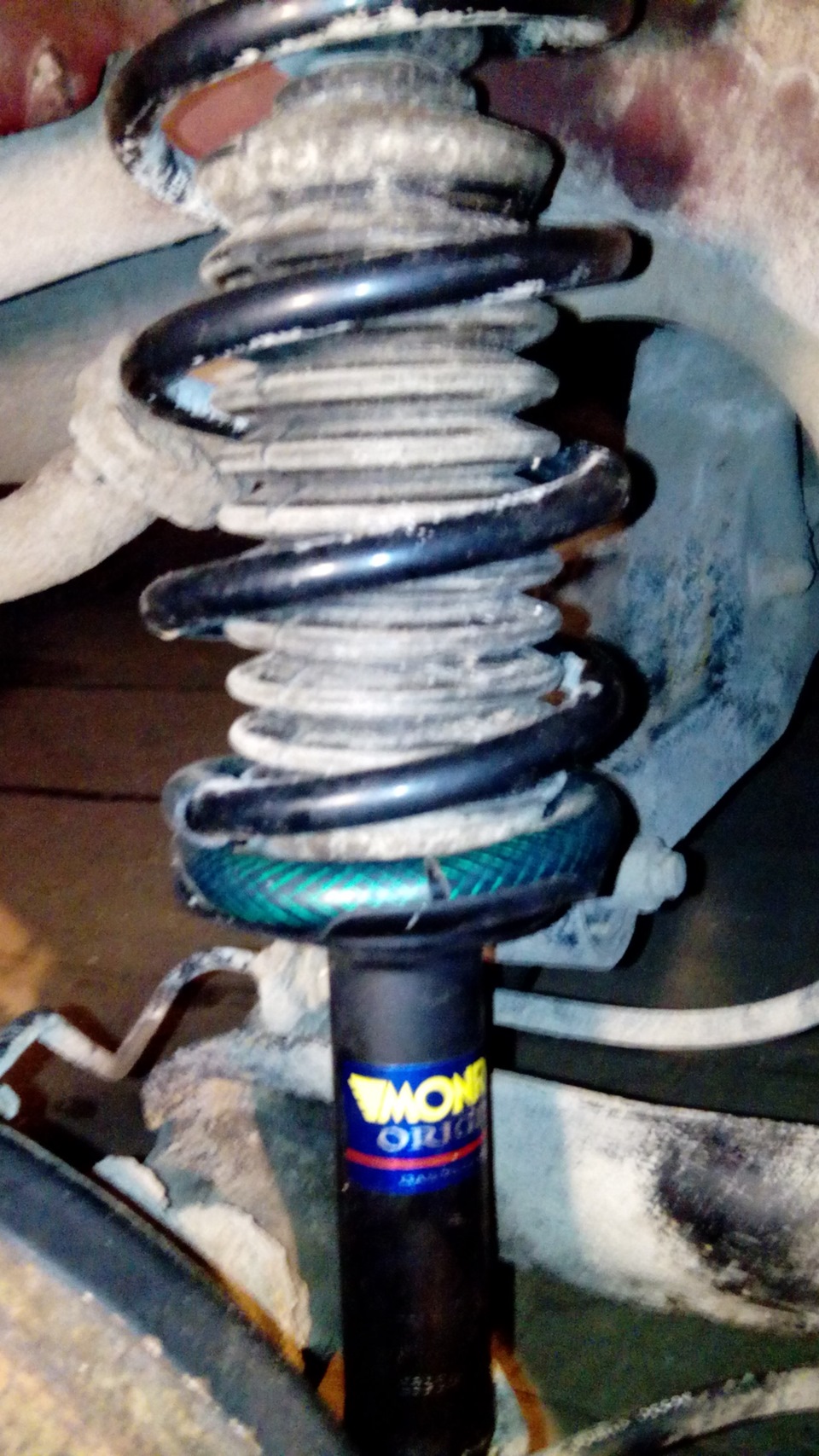 Перешли на Монро — Nissan Almera II (N16), 1,5 л, 2004 года | своими руками | DRIVE2