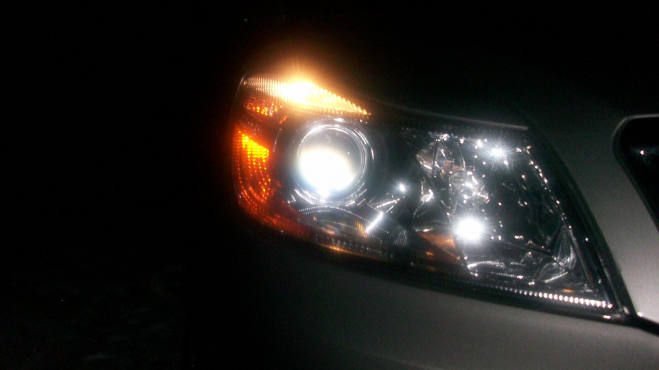 Замена свечей зажигания — Skoda Octavia A5 Mk2, 1,4 л, 2009 года ...
