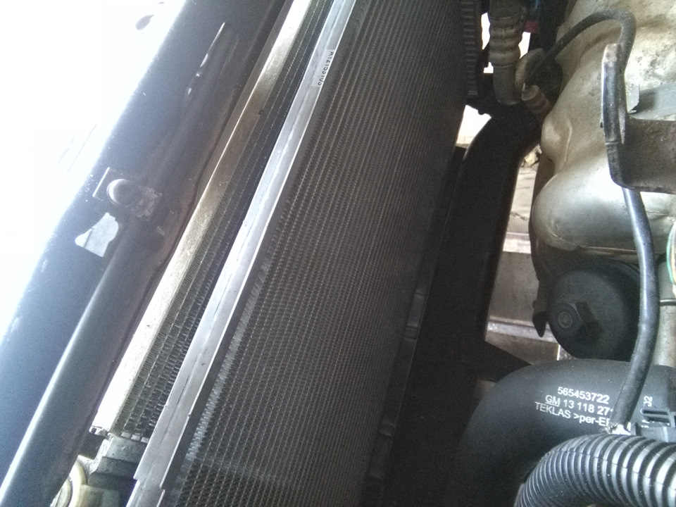 Замена Радиатора и вентилятора — Opel Astra H, 1,8 л, 2007 года ...