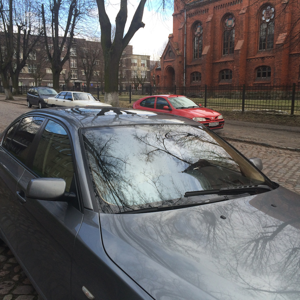 Мир в новом цвете (замена лобового стекла) — BMW 5 series (E60), 3 л ...