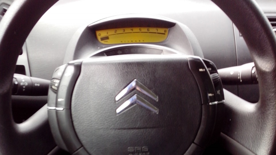 Датчик уровня топлива — Citroen C4 (1G), 1,6 л, 2006 года | заправка ...