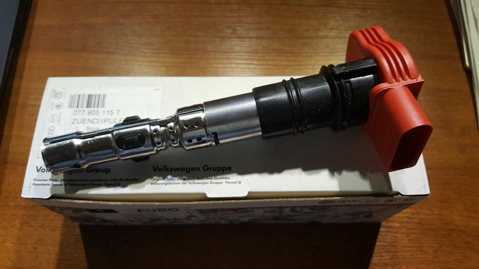 077905115T Катушка зажигания / AUDI A-4,6,8, Allroad (8 цилиндров) 01 ...