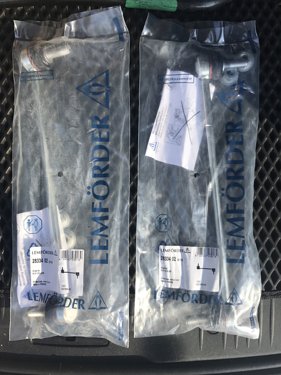 546181925R Стойка стабилизатора попер уст RENAULT | Запчасти на DRIVE2