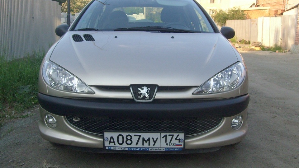 Peugeot 206 1.4 бензиновый 2008 | -SD- на DRIVE2