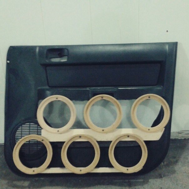 Поехали! — Toyota bB (NCP30), 1,5 л, 2004 года | автозвук | DRIVE2