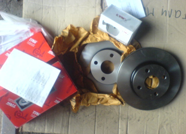Диски тормозные — Toyota Corolla RunX, 1,5 л, 2006 года | запчасти | DRIVE2