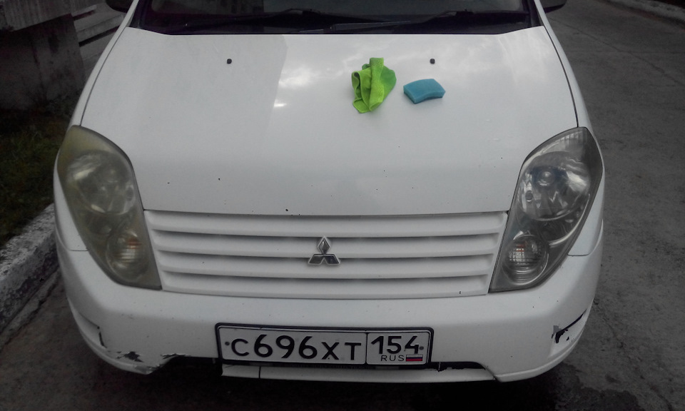 Немного отполировал — Mitsubishi Dingo, 1,3 л, 2000 года | мойка | DRIVE2