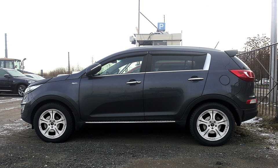 Муки выбора… или чем бы дитя не тешилось… — KIA Sportage (3G), 2 л ...