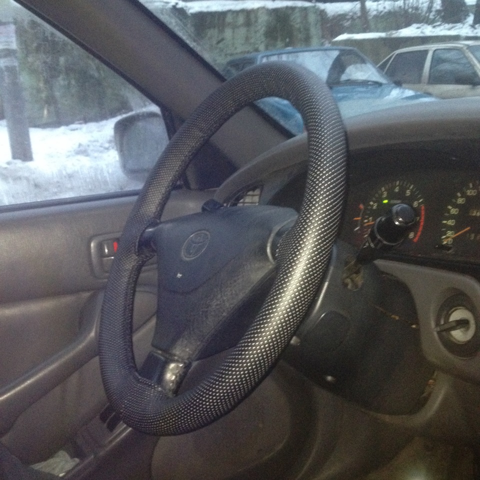 Оплетка на руль со шнуровкой) — Toyota Camry (XV10), 2,2 л, 1995 года ...