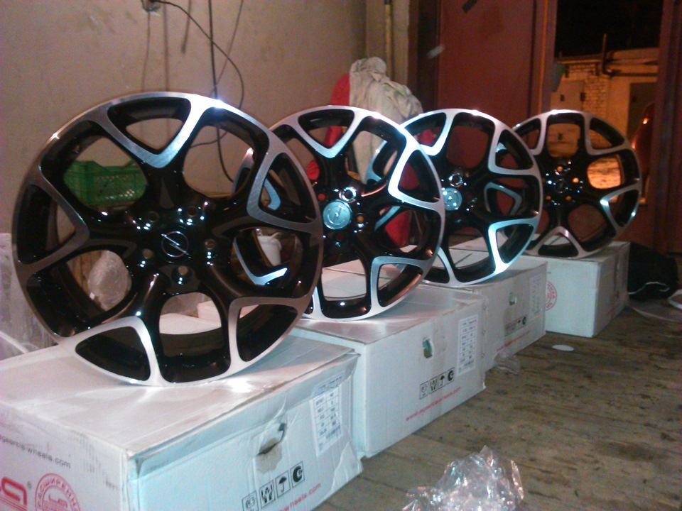 СПЕРЛИ КОЛЕСА! — Opel Astra J, 1,4 л, 2011 года | колёсные диски | DRIVE2