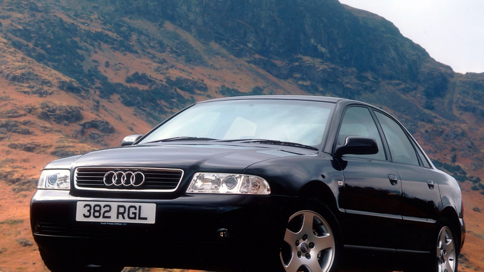 Audi A4 (B5) бензиновый 1999 | на DRIVE2