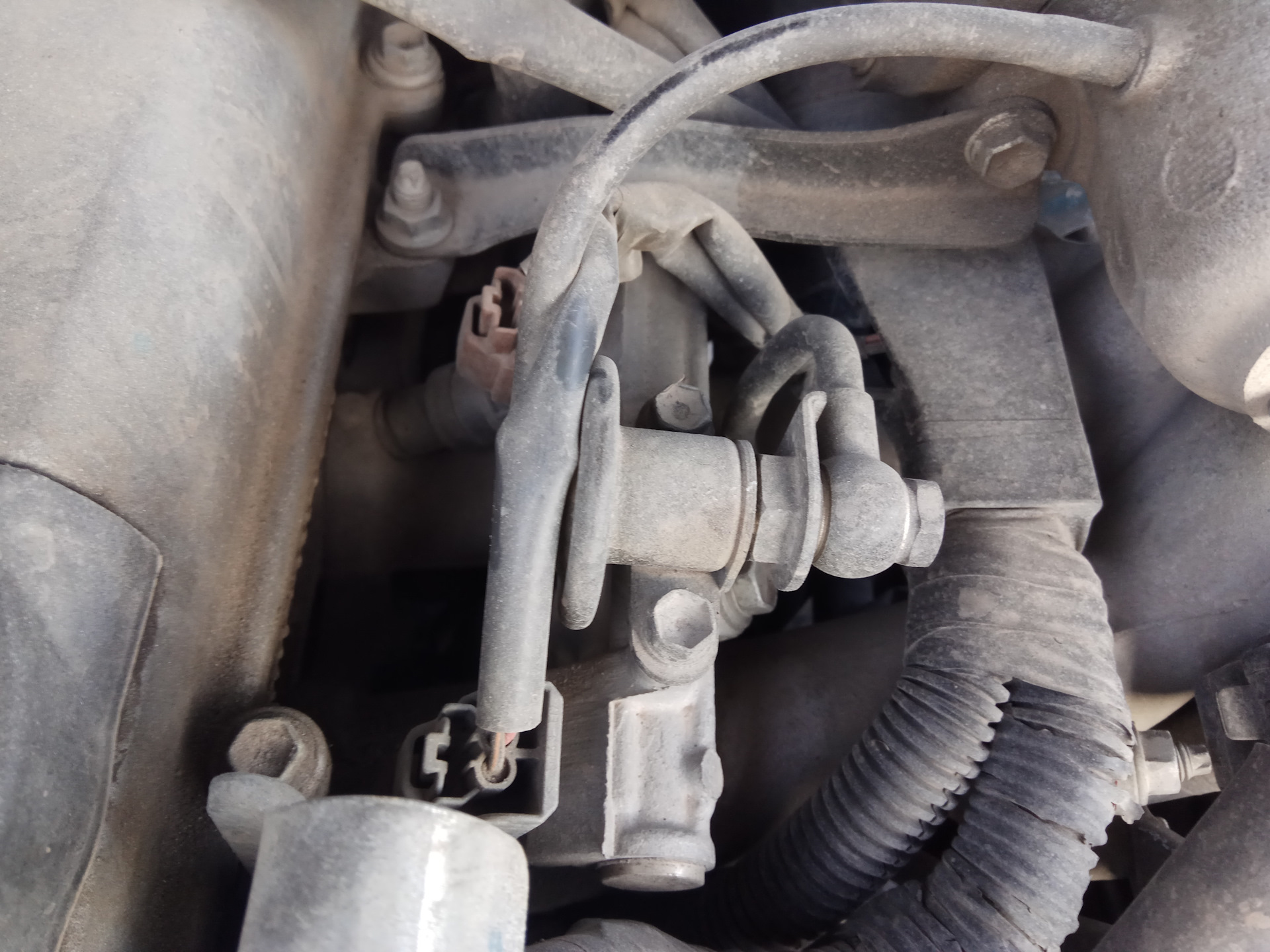 Куплю регулятор давления!(КУПИЛ) — Toyota Mark II (90), 2,5 л, 1992 ...