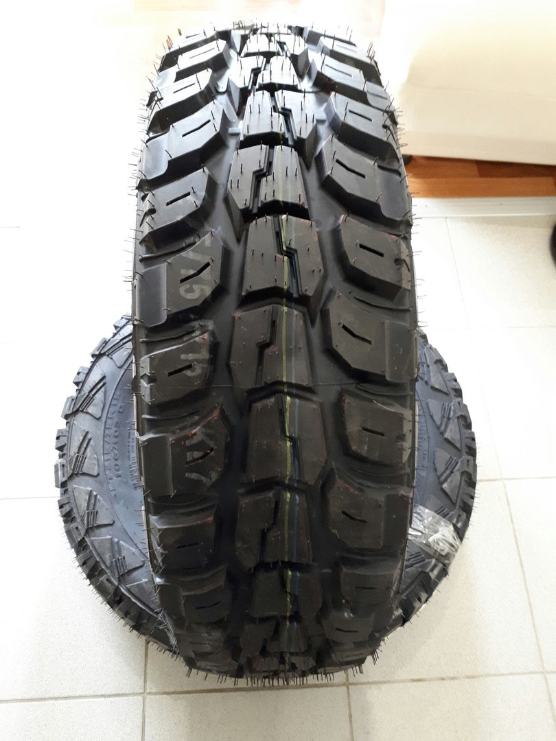Marshal KL71 Road Venture MT 215/75 R15 — Lada 4x4 3D, 1,7 л, 2000 года ...