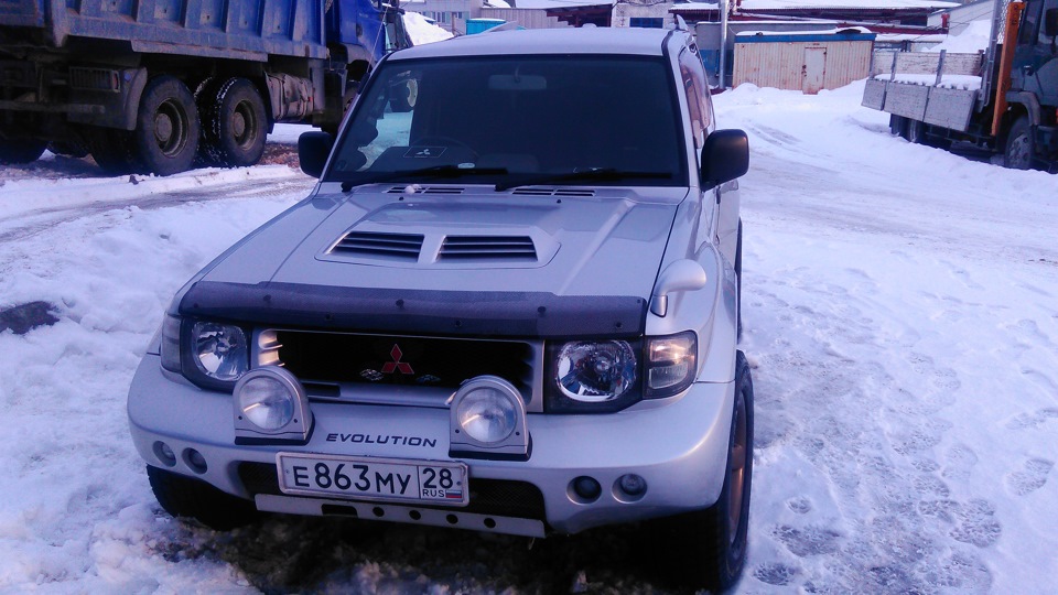 Mitsubishi Pajero Evolution 3.5 бензиновый 1997 | RalliART на DRIVE2