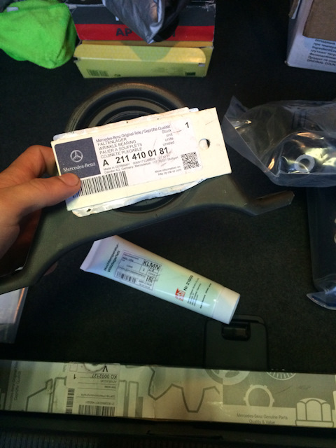 A2114100181 Опора вала карданного без подшипника MERCEDES | Запчасти на ...