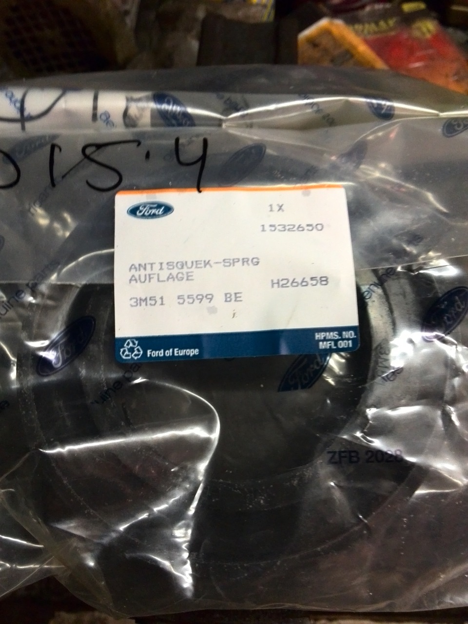 Все занижают, а я иду в отрыв — Ford Focus Hatchback II, 2 л, 2011 года ...