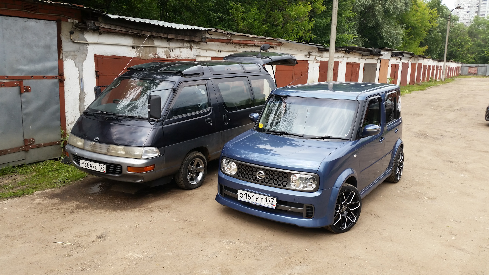 Теперь есть друг — Nissan Cube II, 1,5 л, 2007 года | тест-драйв | DRIVE2