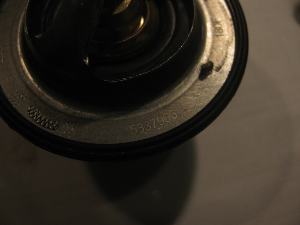 5337966 Термостат 83C Камминс ISF 3,8/ISBe/ISDe Фотон (4929642/5292708 ...