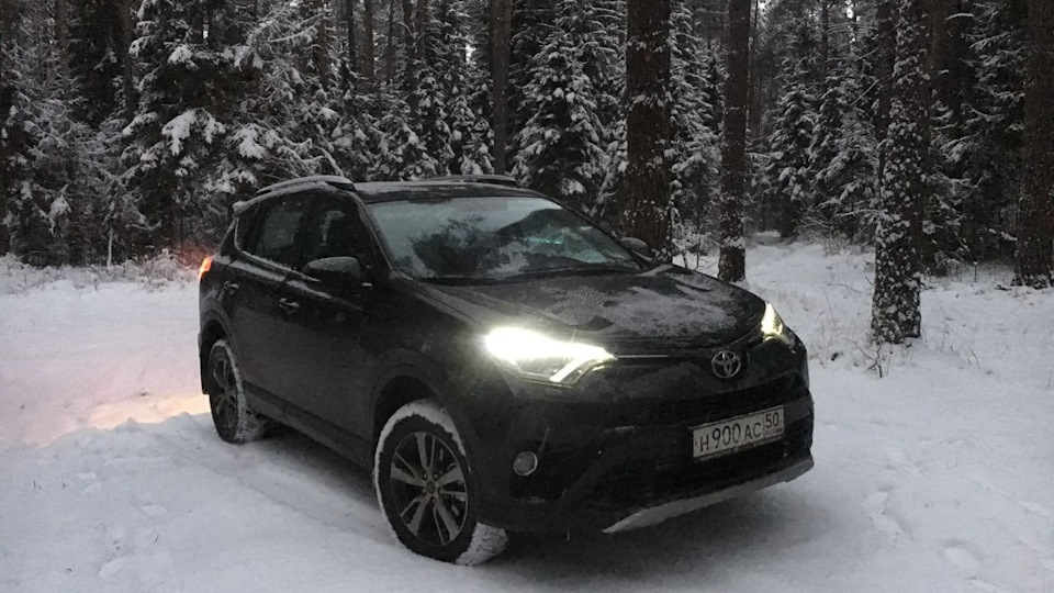 Toyota RAV4 (IV) 2.0 бензиновый 2017 | на DRIVE2
