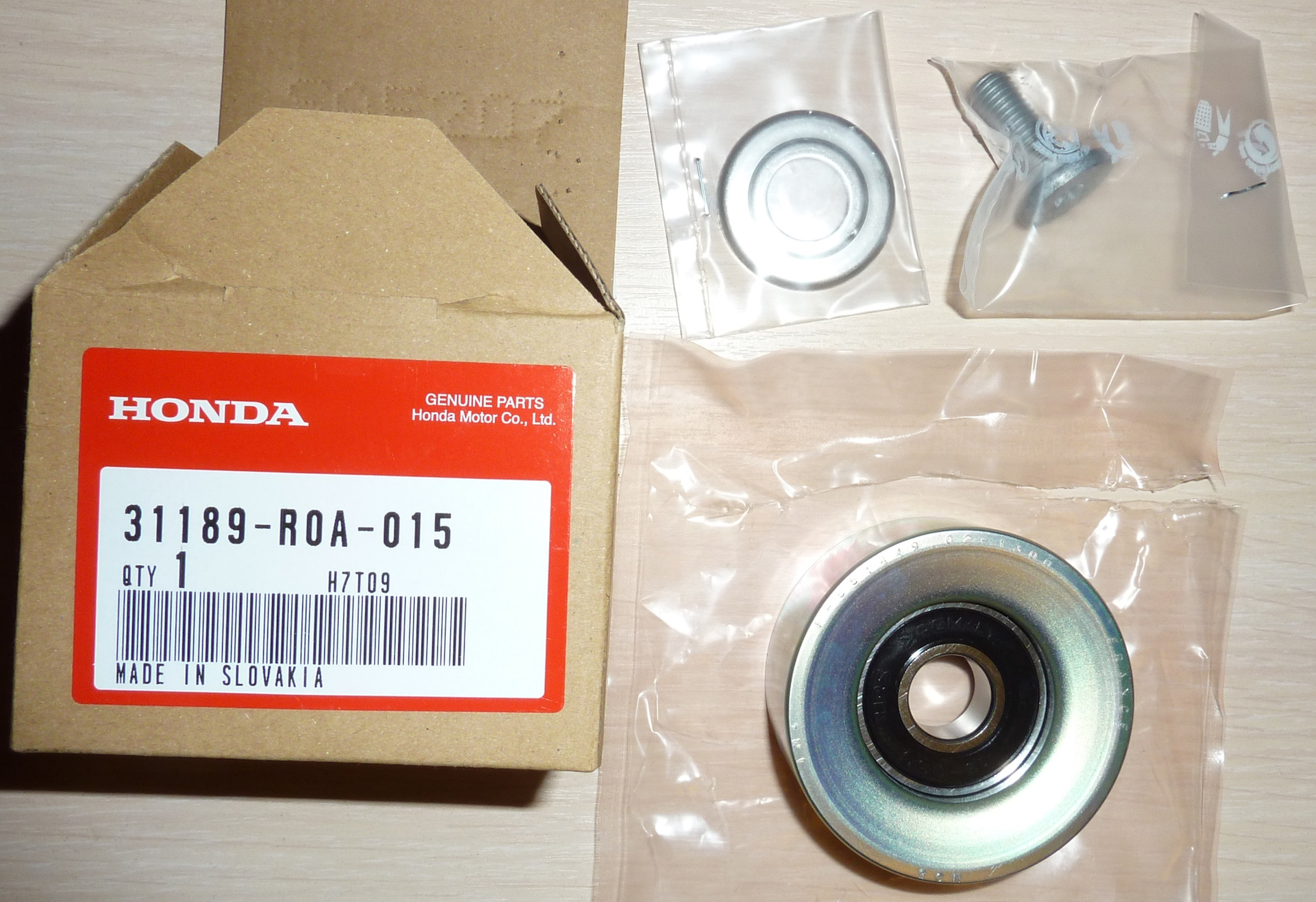 Замена ремня навесных агрегатов с роликами — Honda CR-V (RM), 2 л, 2014 ...