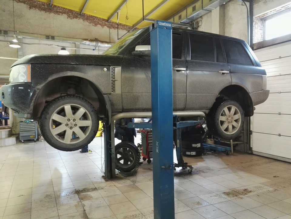 Замена задних сайлентблоков — Land Rover Range Rover (3G), 4,2 л, 2008 ...