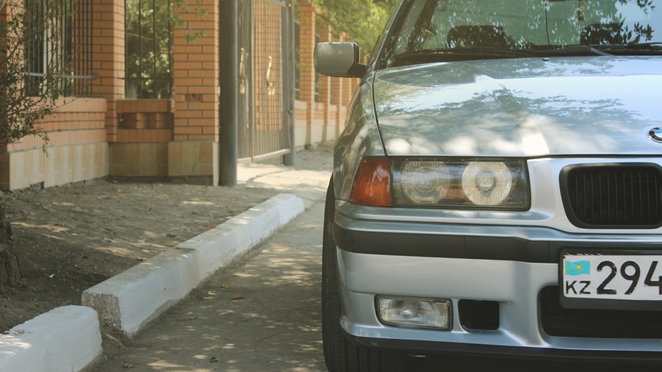 субботние фото — BMW 3 series (E36), 2,8 л, 1996 года | фотография | DRIVE2