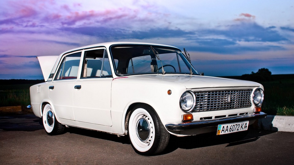 Retro Cars Kyiv — Lada 21011, 1,3 л, 1980 года | встреча | DRIVE2