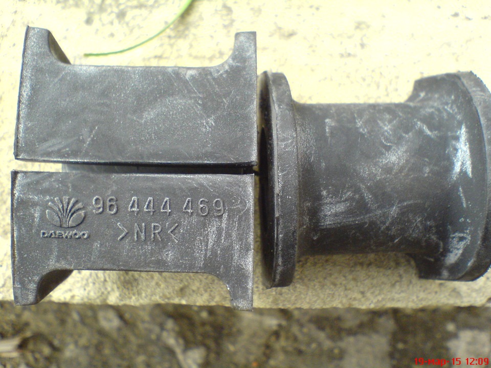 Замена втулок стабилизатора и небольшое ТО — Daewoo Lanos, 1,5 л, 2005 ...