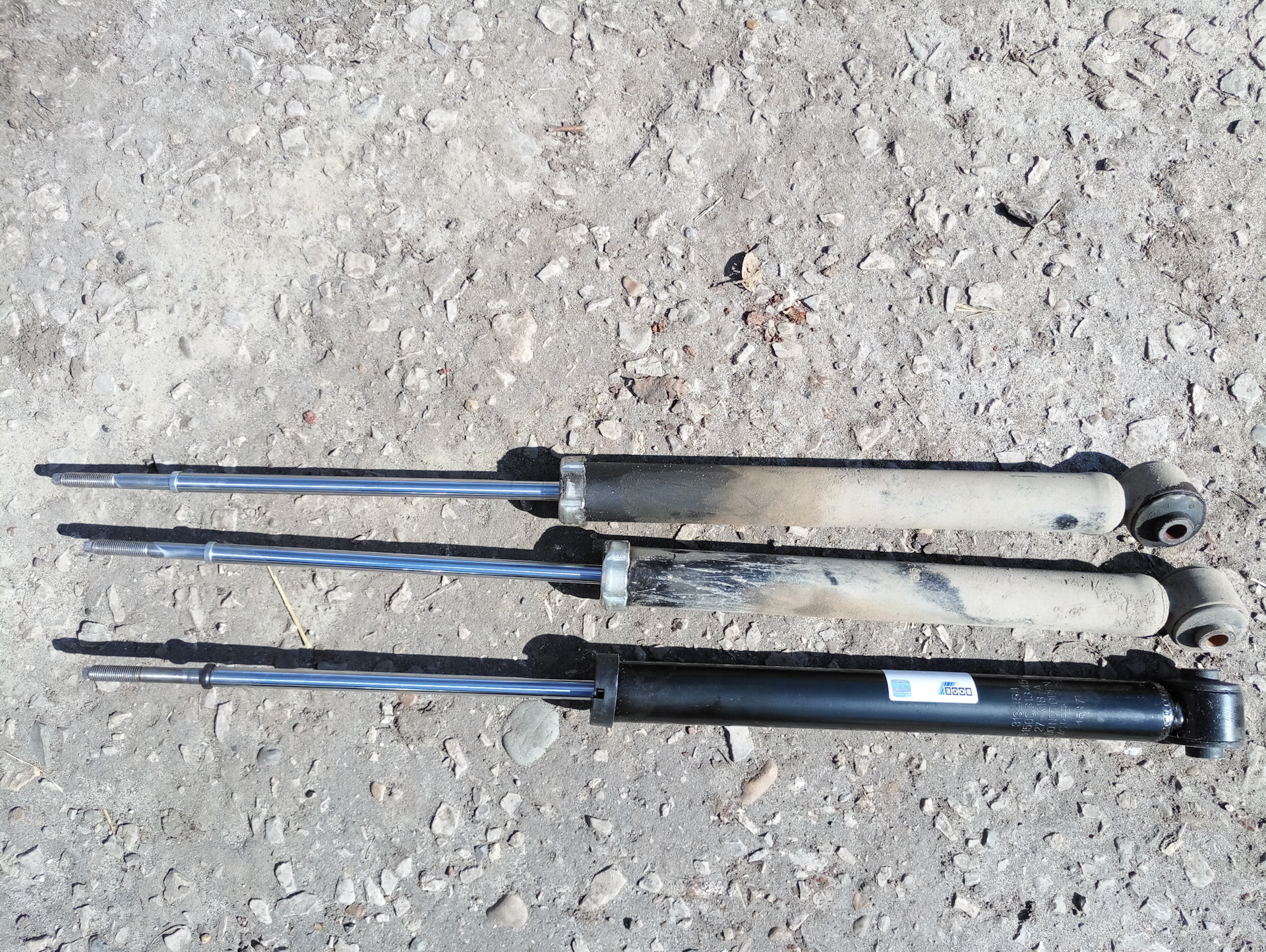 54. Замена задней подвески — Hyundai Getz, 1,4 л, 2008 года | своими ...