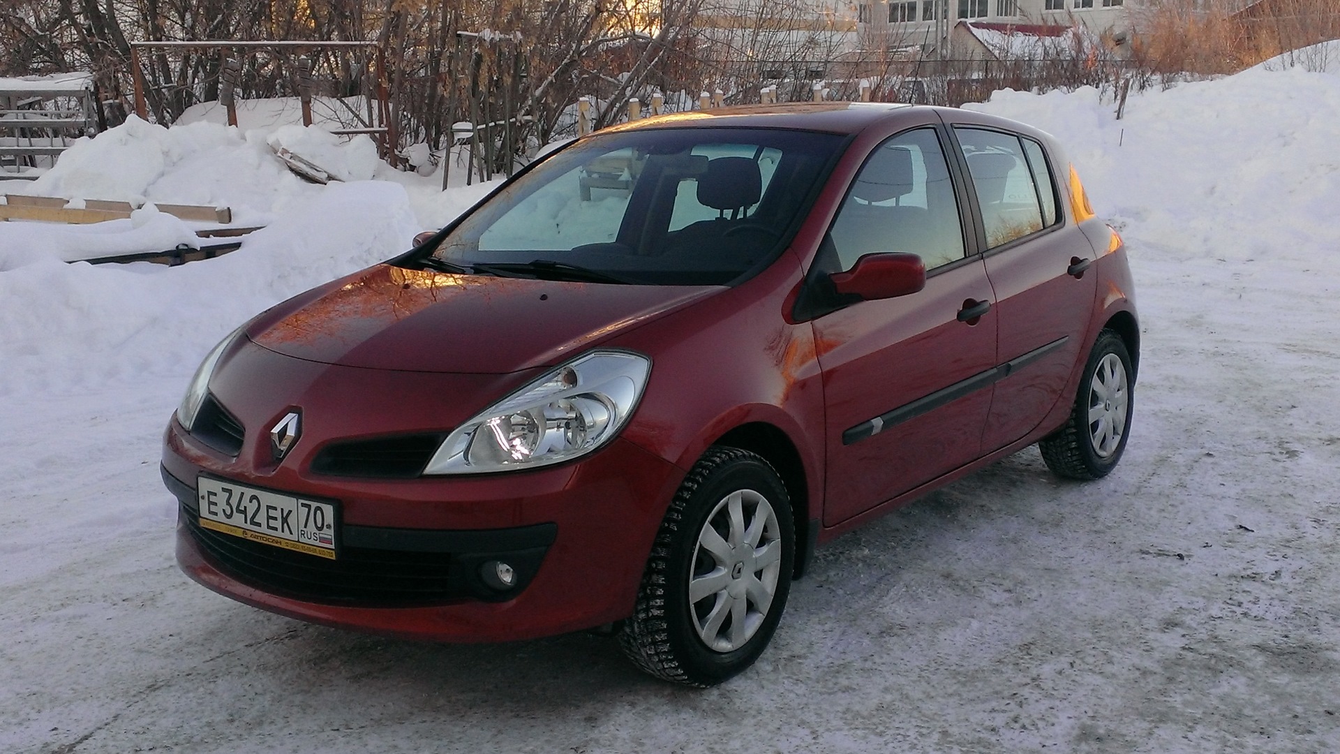 Renault Clio III 1.6 бензиновый 2006 | на DRIVE2