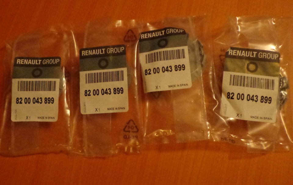 8200043899 Колпак колеса (плас) RENAULT | Запчасти на DRIVE2