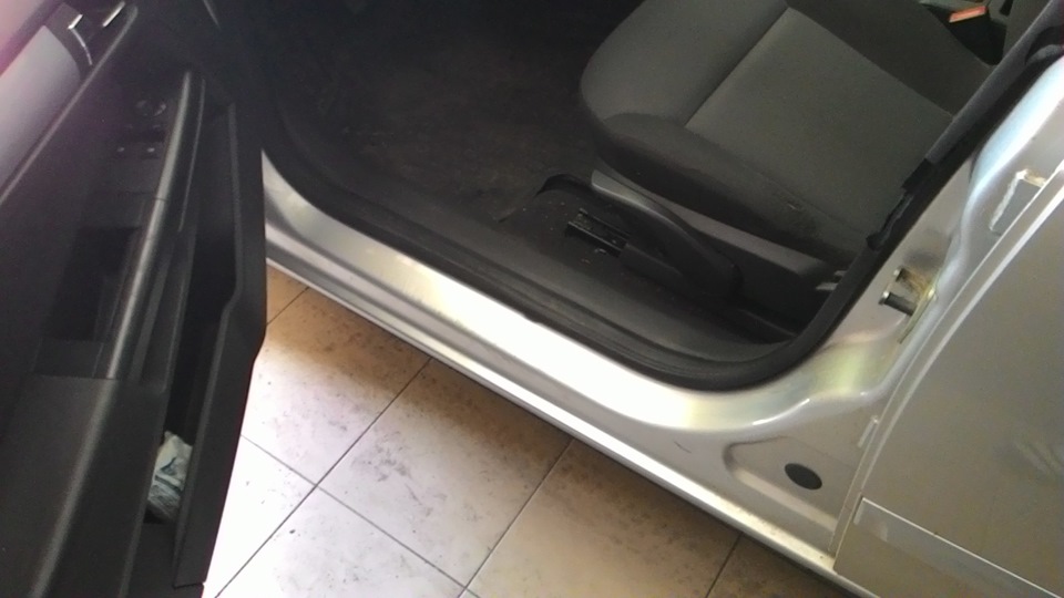 Декоративные накладки порогов OMSA! — Opel Astra H, 1,7 л, 2005 года ...
