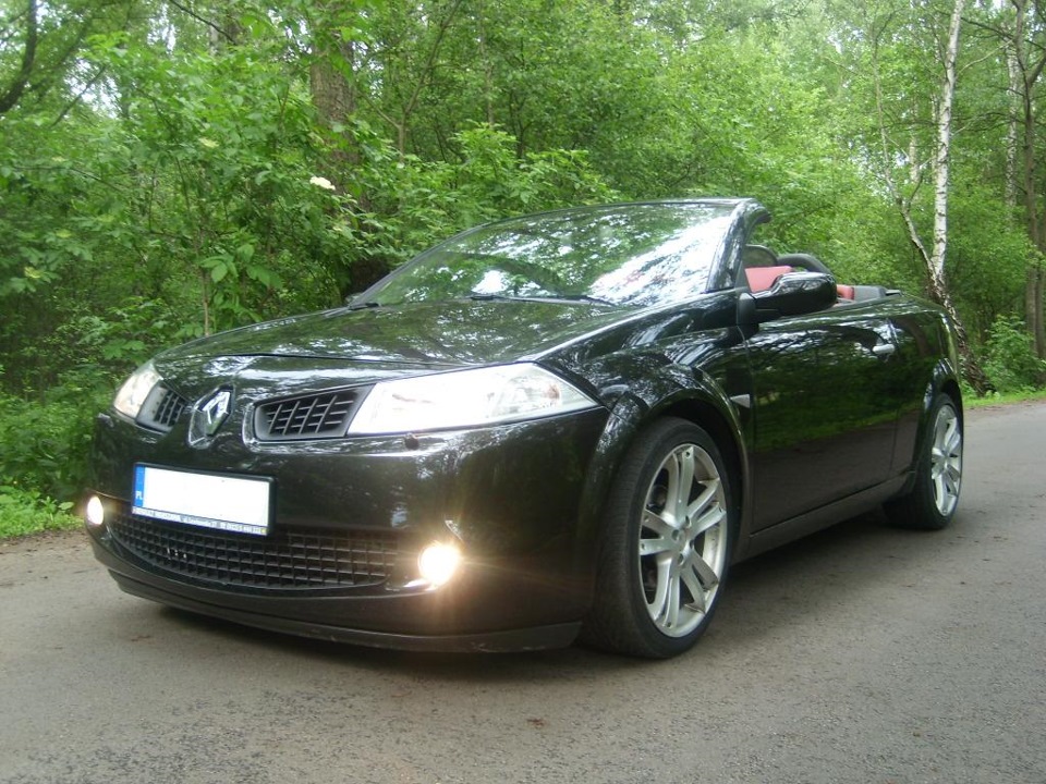 Немного фот Megane CC в тюнинге — Renault Megane CC II, 1,5 л, 2008 года | просто так | DRIVE2