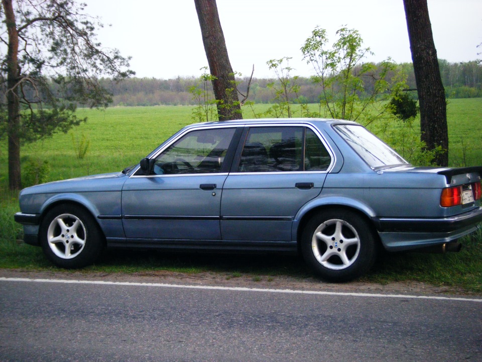 просто фото ) — BMW 3 series (E30), 1,8 л, 1987 года | фотография | DRIVE2